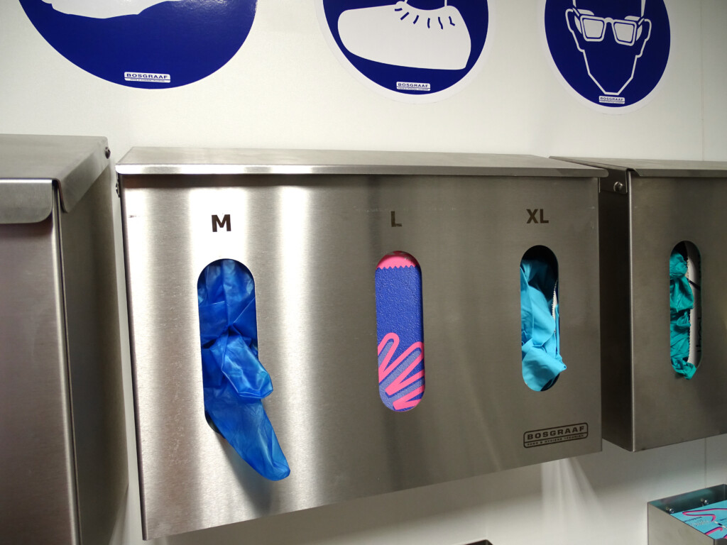 Handschoen dispenser model 1 - Bosgraaf techniek